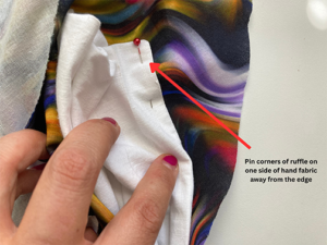 How to Make your Own Giant Hand Pillow (Beginner Friendly!) - J. Sayuri