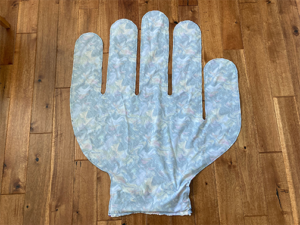 How to Make your Own Giant Hand Pillow (Beginner Friendly!) - J. Sayuri