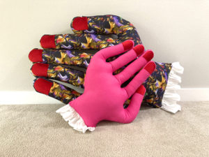 How to Make your Own Giant Hand Pillow (Beginner Friendly!) - J. Sayuri